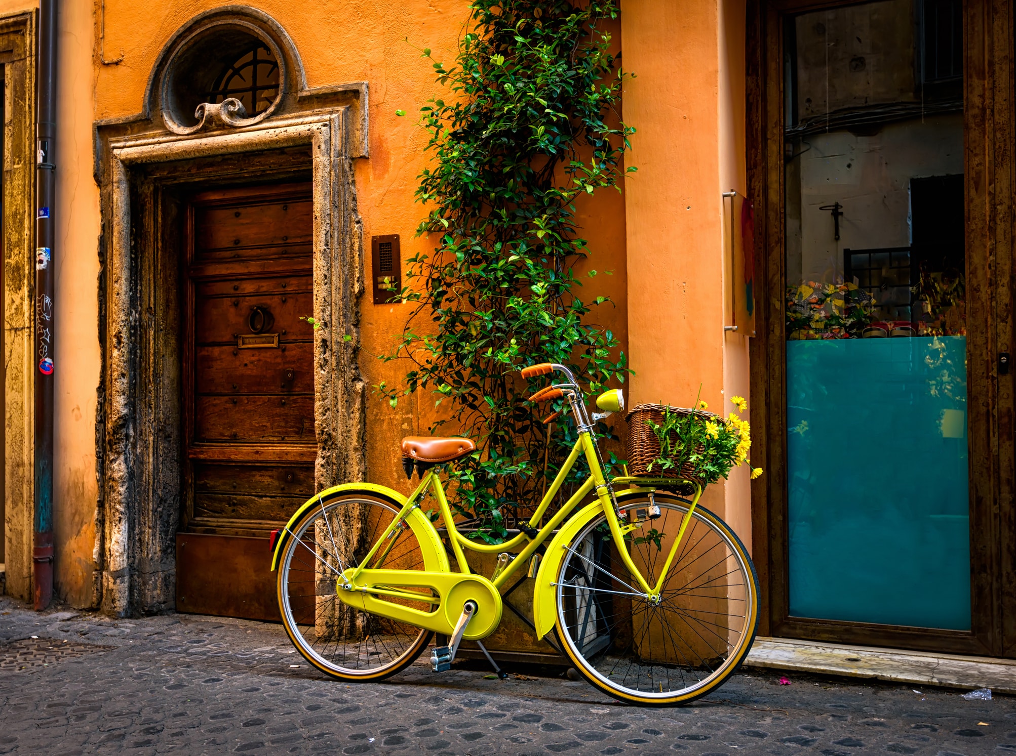 Biking in Rome - Colosseum Rome Tickets