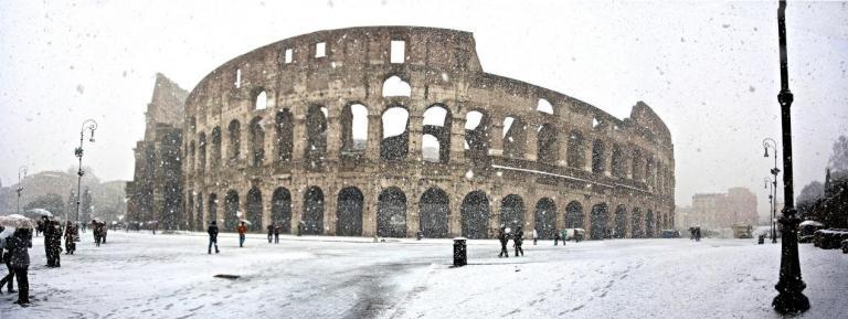 Colosseum under the Snow - Colosseum Rome Tickets