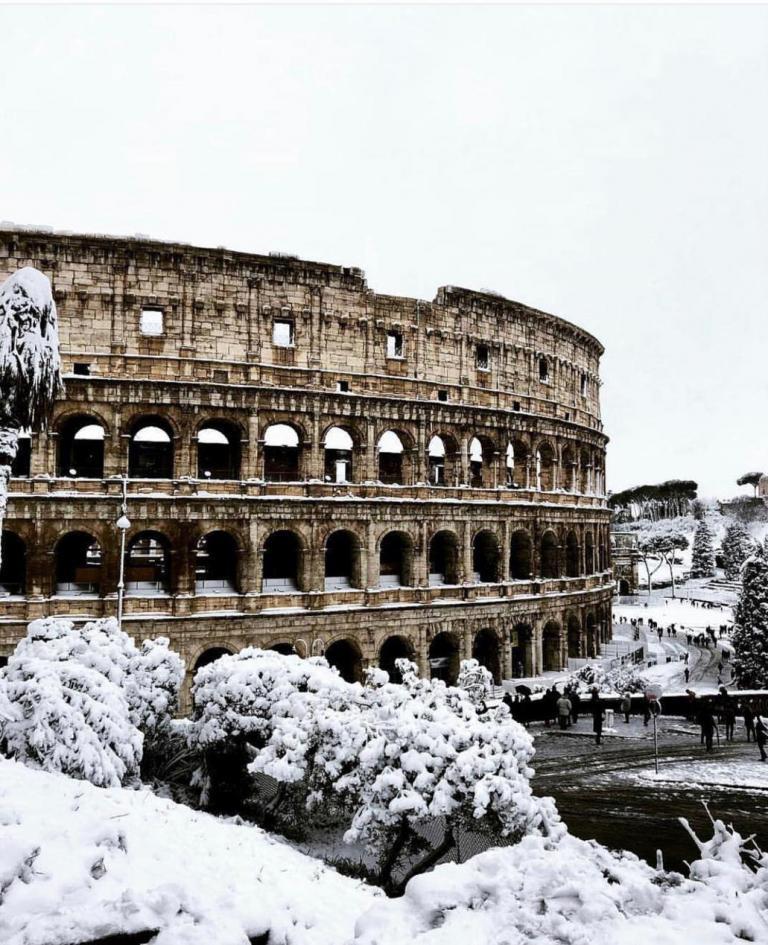 Colosseum under the Snow - Colosseum Rome Tickets