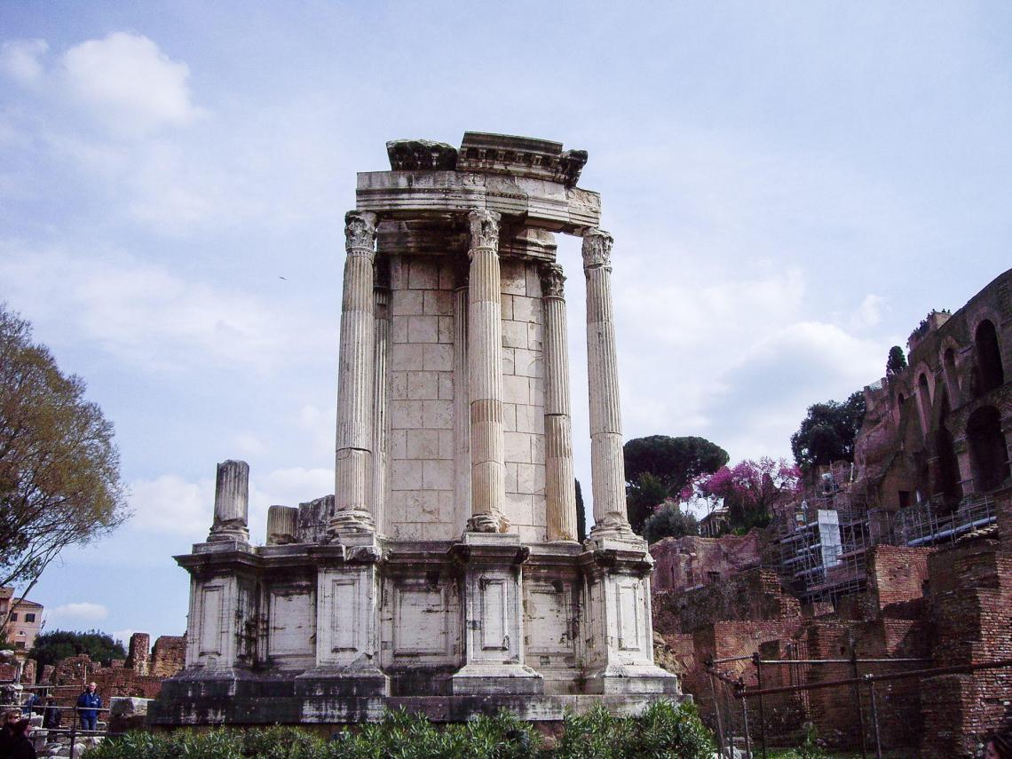 Temple of Vesta - Colosseum Rome Tickets