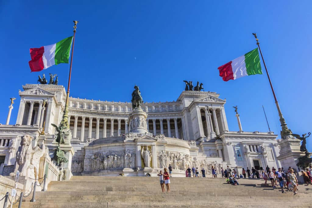 Piazza Venezia - Colosseum Rome Tickets