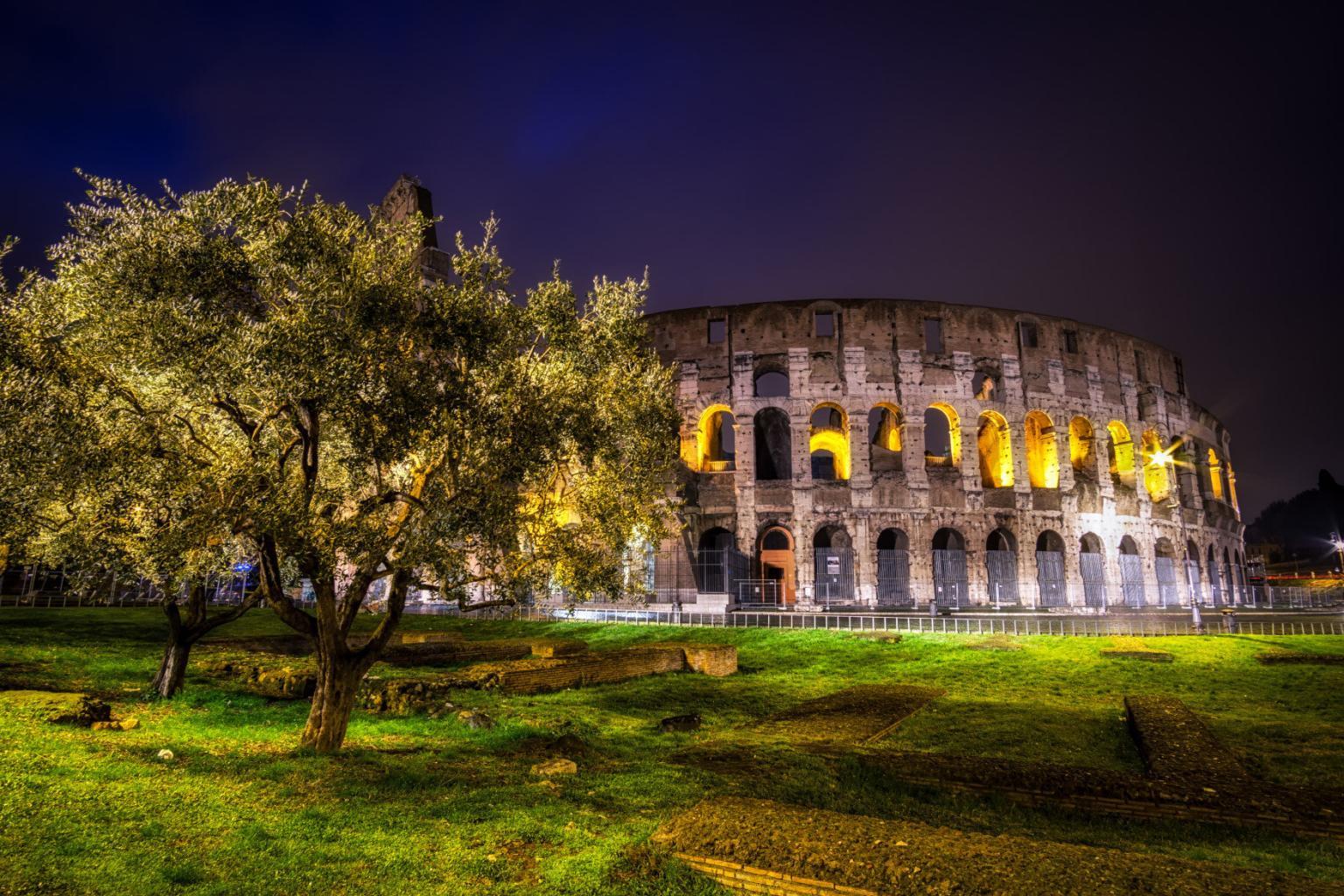 Colosseum Underground by Night Guided Tour (1.5 hours)
