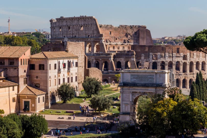 Small-Group Guided Tour: Colosseum Underground and Arena Floor ...