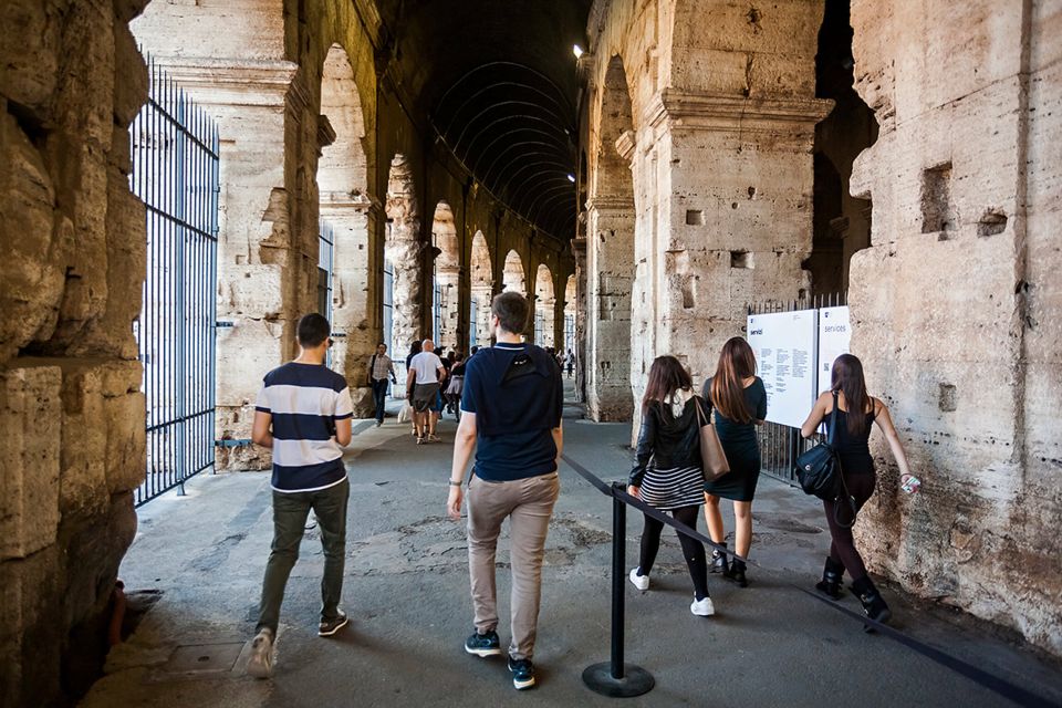 Skip the Line Tour: Colosseum, Roman Forum and Palatine Hill ...