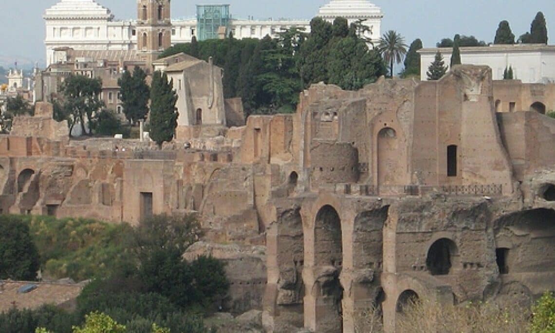 Rome's Imperial Majesty: Half-Day Semi-Private Imperial Rome Tour