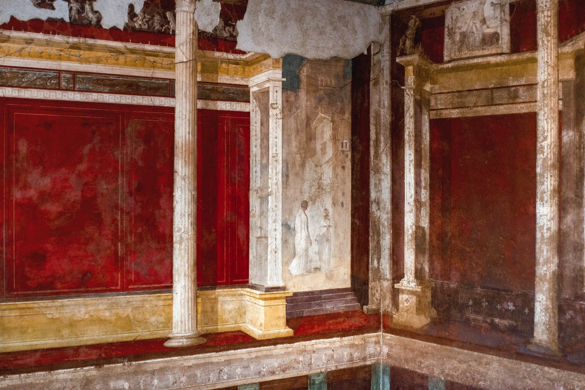 Discover Rome's Glory: House of Augustus & Colosseum Tour